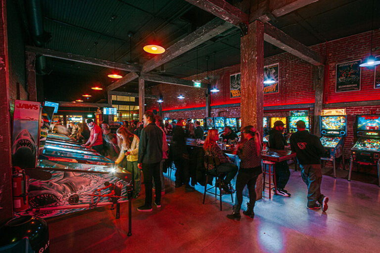 About - Pinhalla Pinball Store