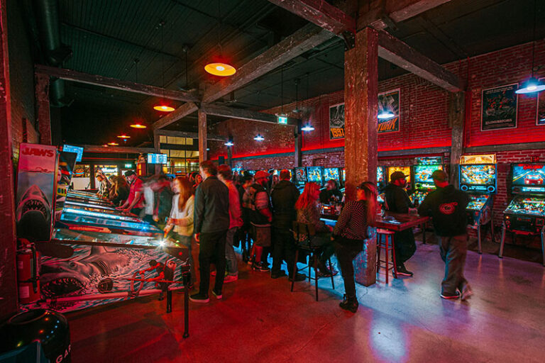 About - Pinhalla Pinball Store